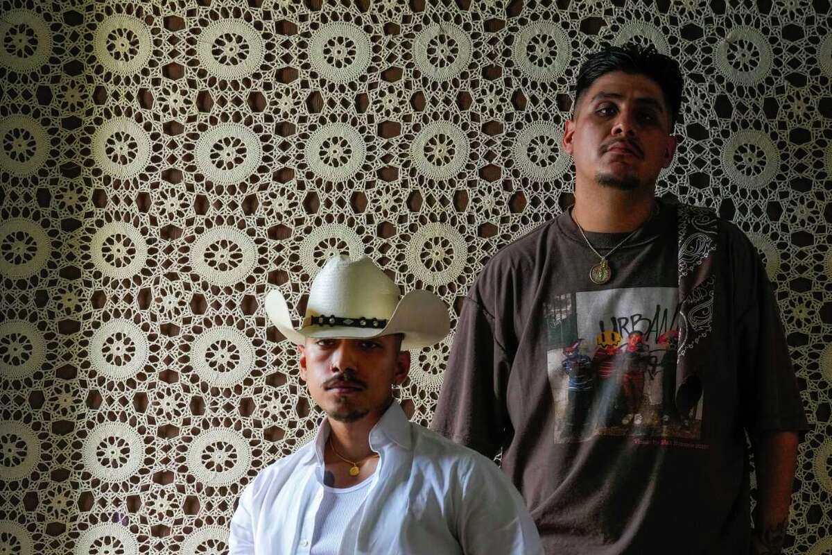 Houston photographers capture Latino culture at Airline flea market