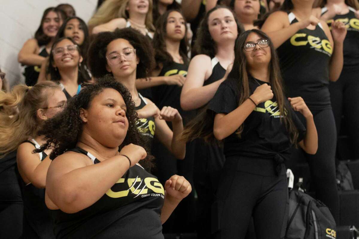 Housewarming: Conroe shows off new digs at 'Meet the Tigers'