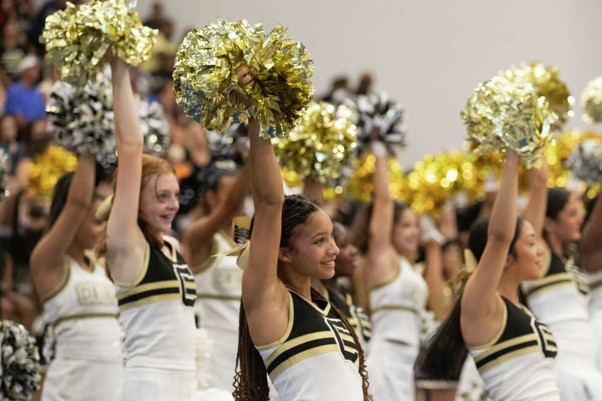 Conroe shows off new digs at 'Meet the Tigers'