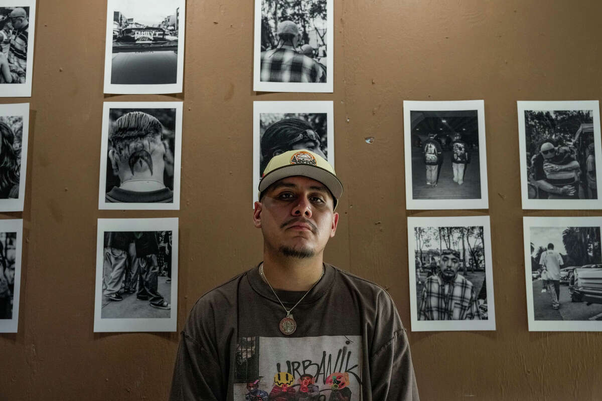 Photographers capture Latino culture at Houston-area flea market