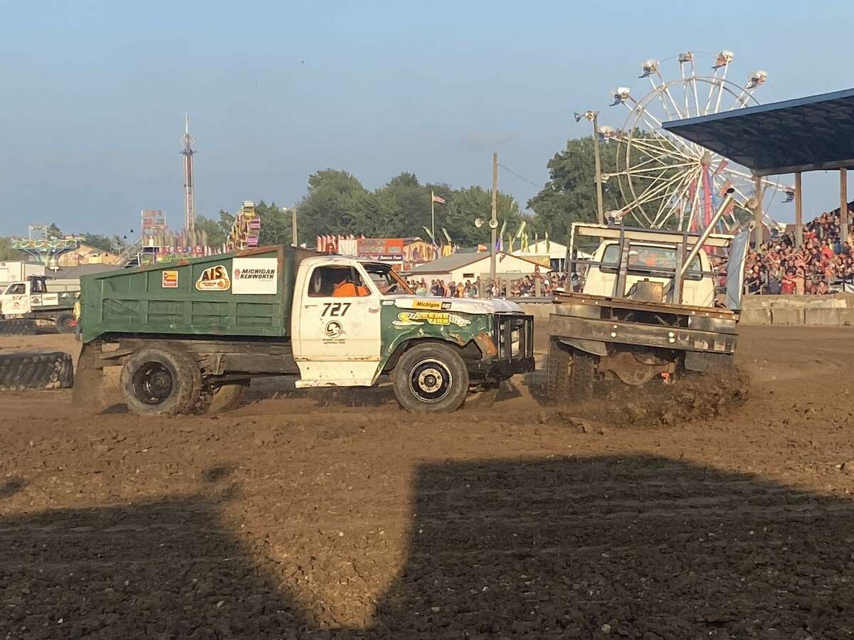 Redneck truckers race for the finish line at Huron County Fair