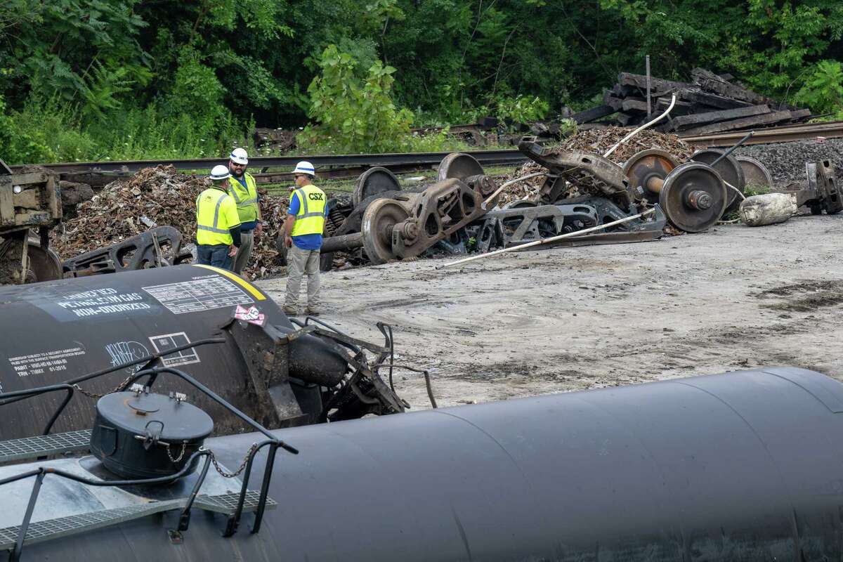 Upstate Amtrak lines remain canceled