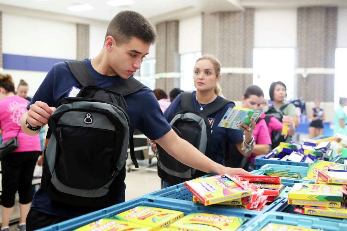 Teen's BE Blessed nonprofit brings school supplies to Conroe campuses