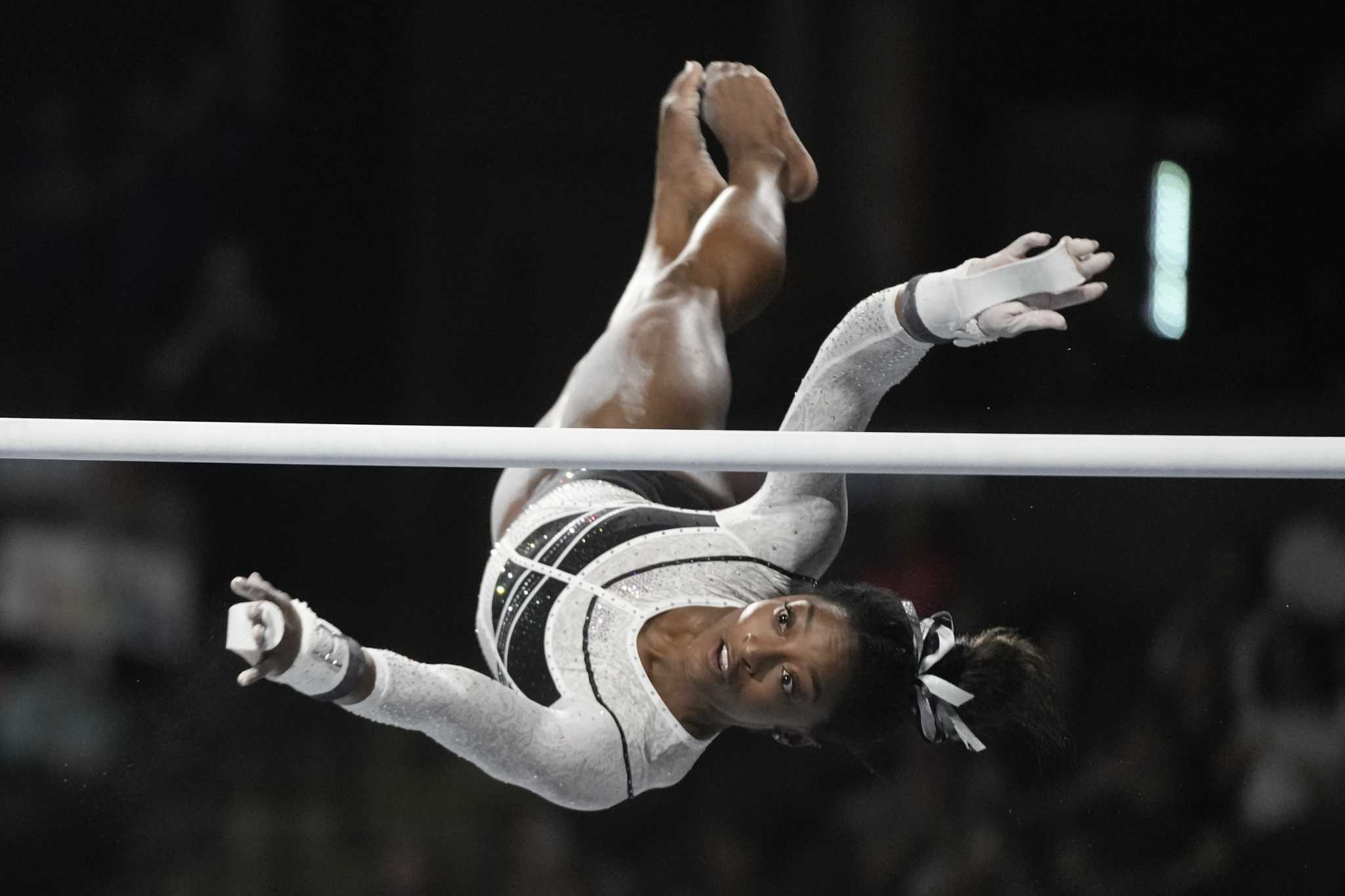 Simone Biles superb in return at Core Hydration Classic