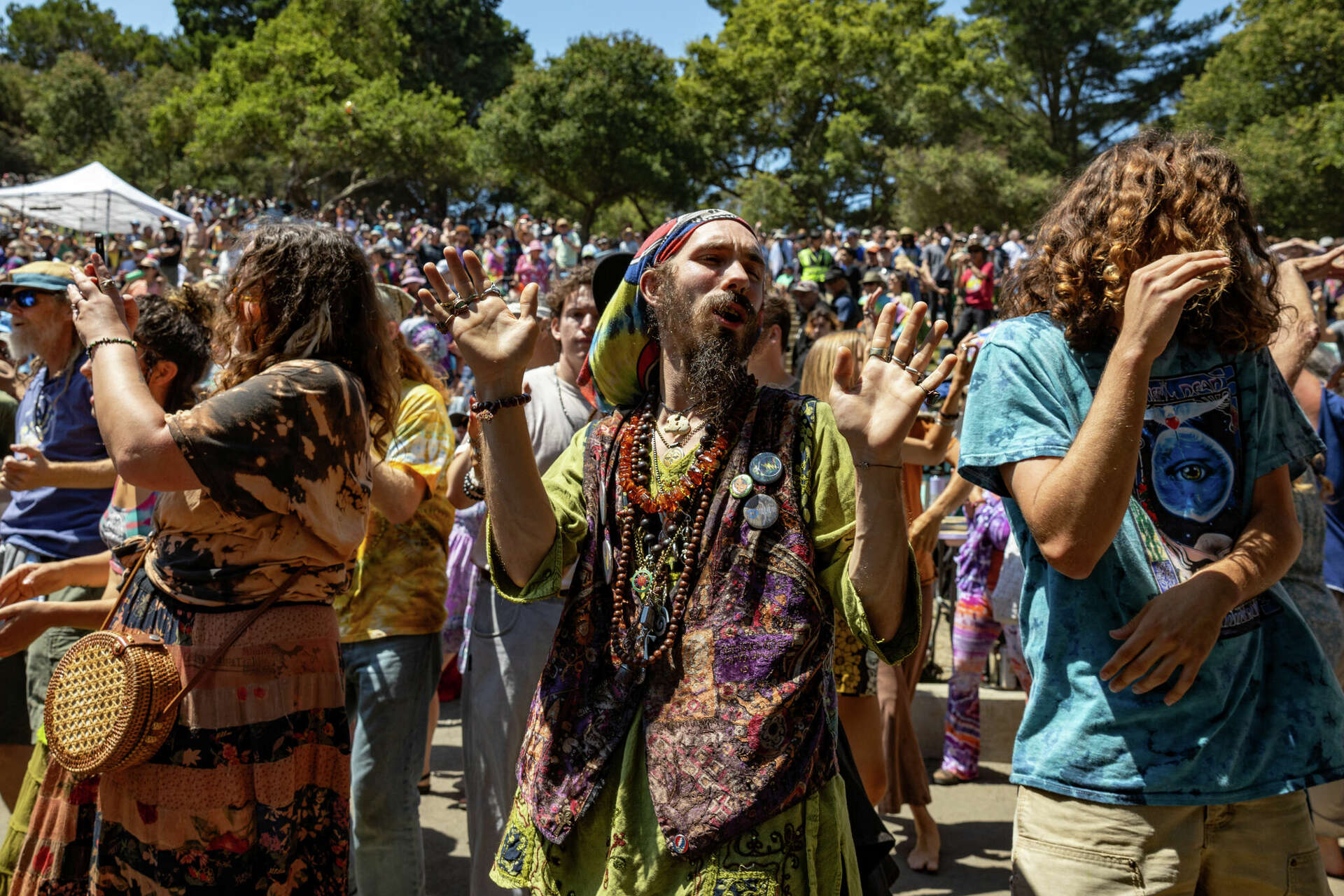 Grateful Dead fans flock to San Francisco for Jerry Garcia celebration