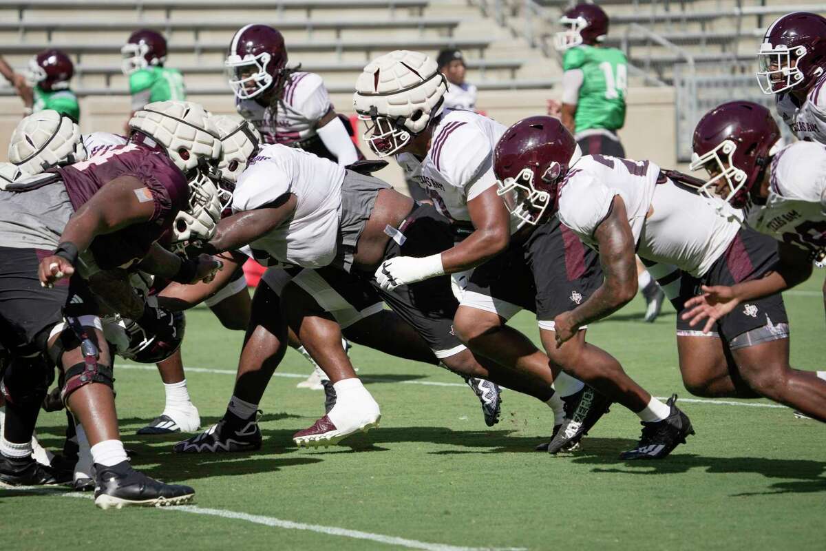 New Texas A&M OC Bobby Petrino running offense in SEC again