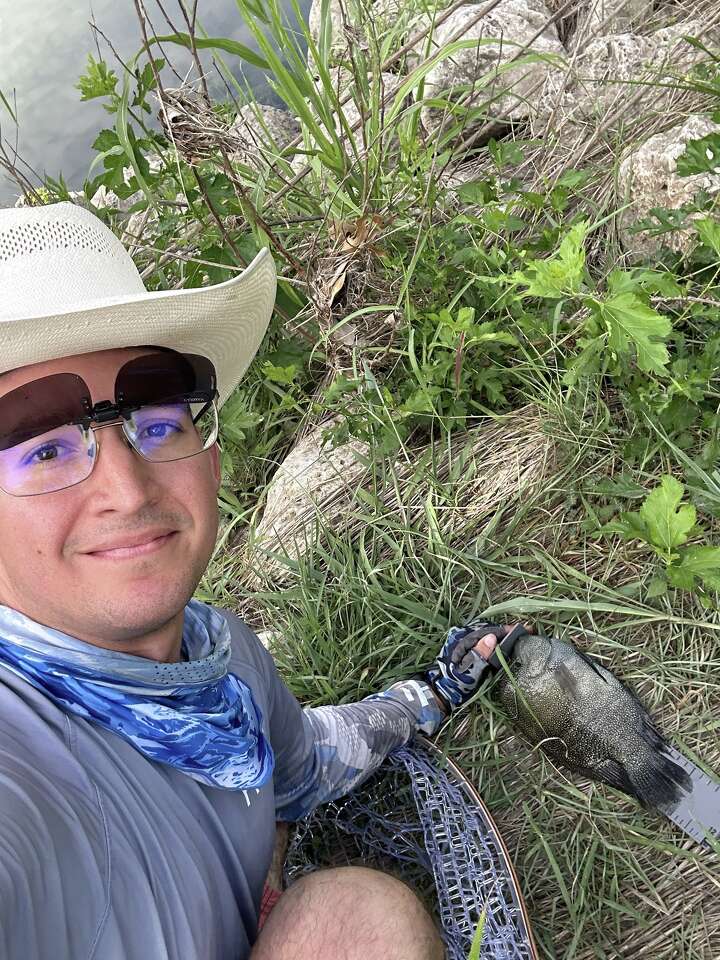 Texas fisherman catches huge native fish in San Antonio