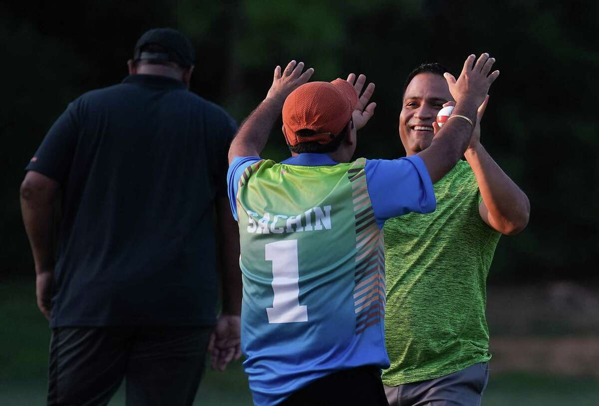 Houston cricket craze continues with new Woodlands pitch