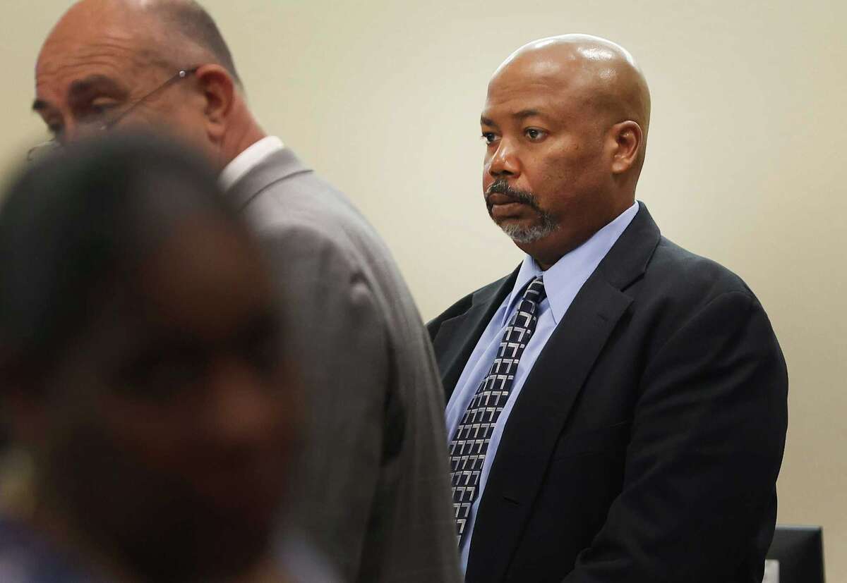 San Antonio man on trial for killing mom in front of infant son