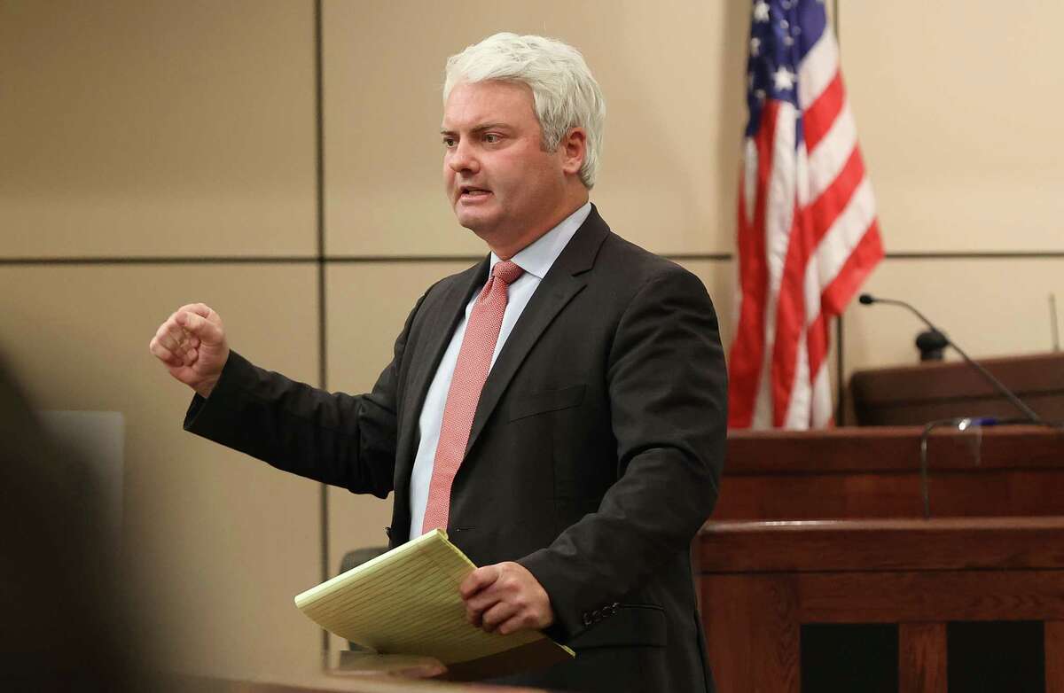 San Antonio man on trial for killing mom in front of infant son