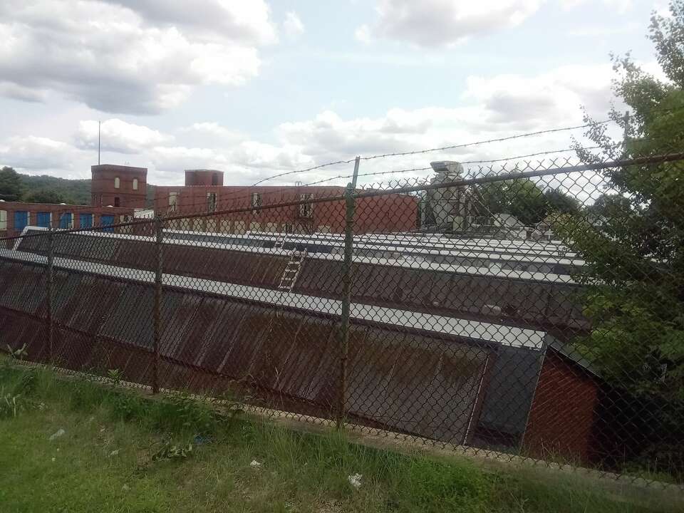 Torrington Co. building to be demolished, site remediated