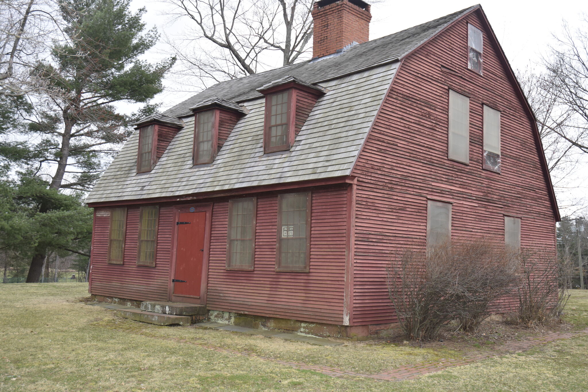 'Haunted Route 44’ highlights CT road rumored to be ghostly