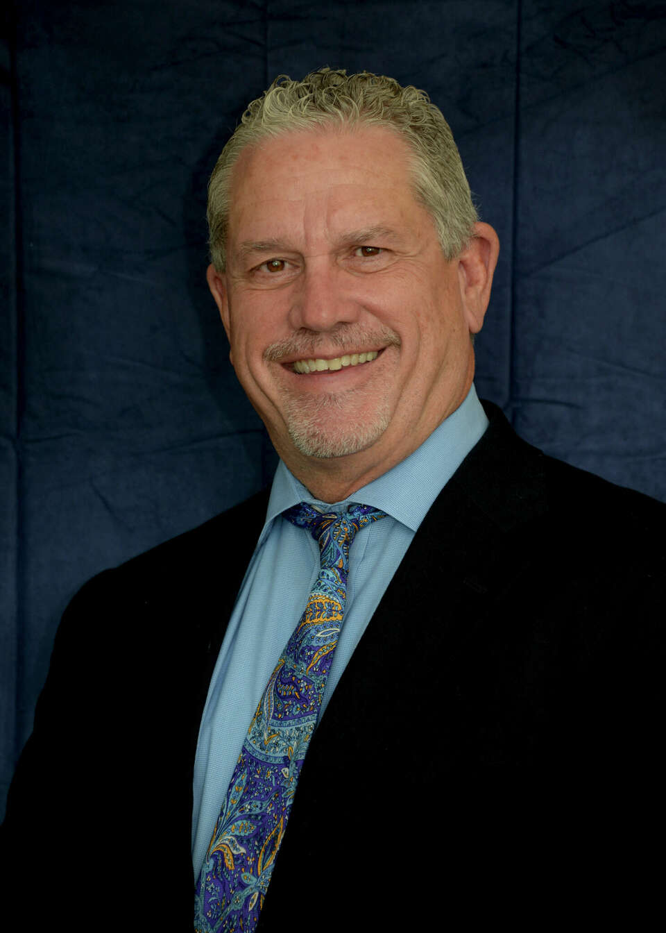 McGetrick sworn into Danbury City Council, replacing Jack Knapp