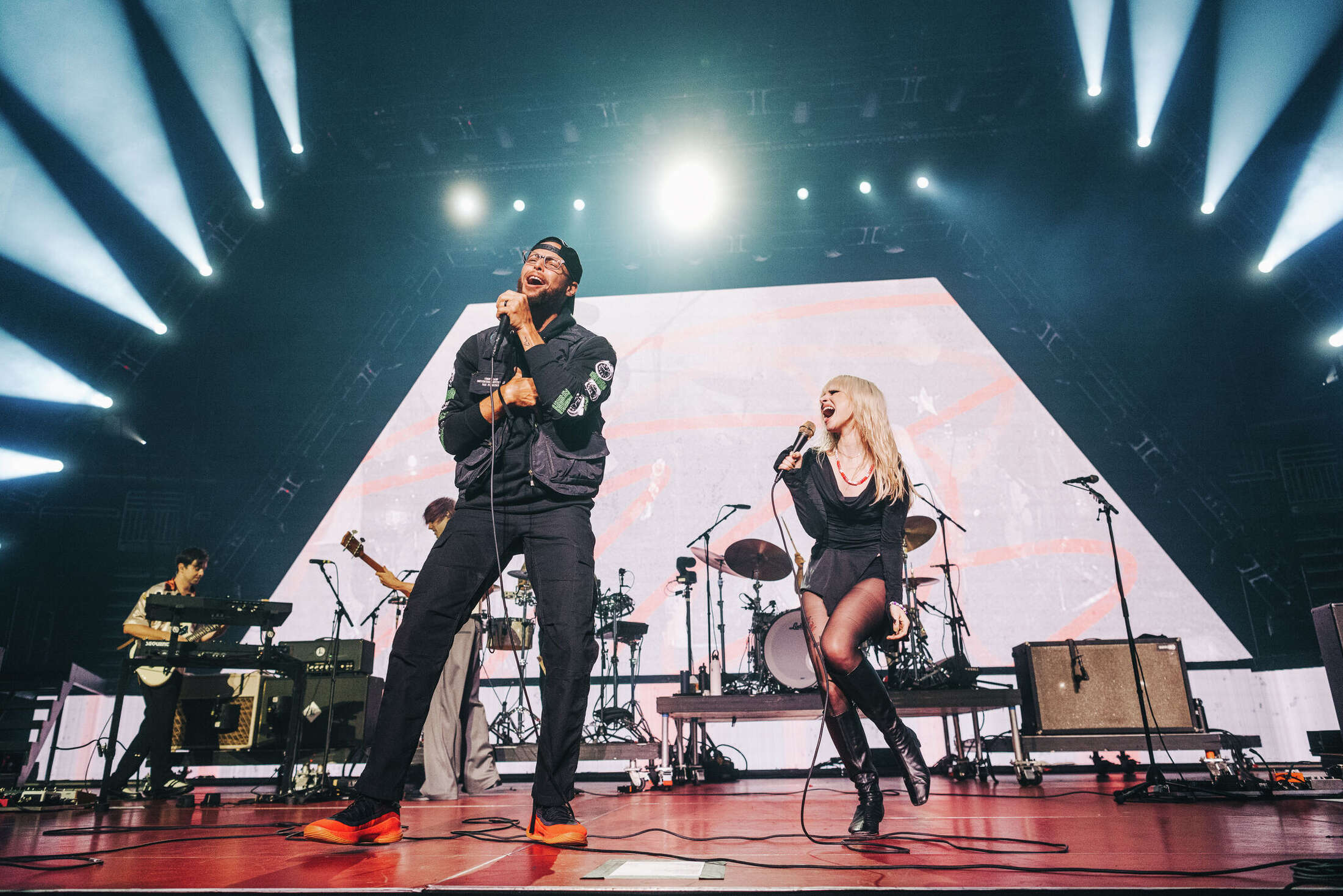Paramore singer calls out incel culture at San Francisco concert