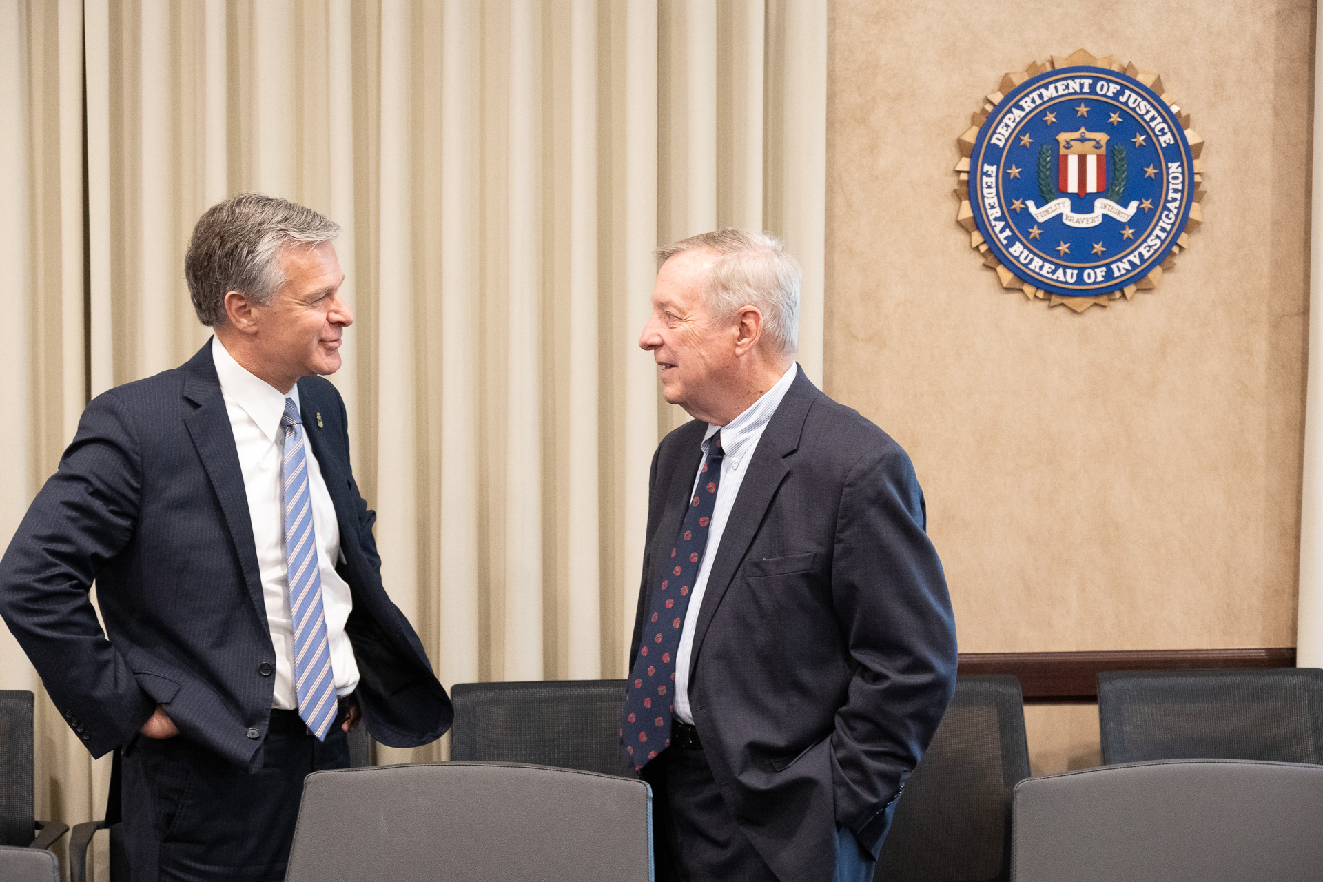 FBI director meets with officials at Springfield office