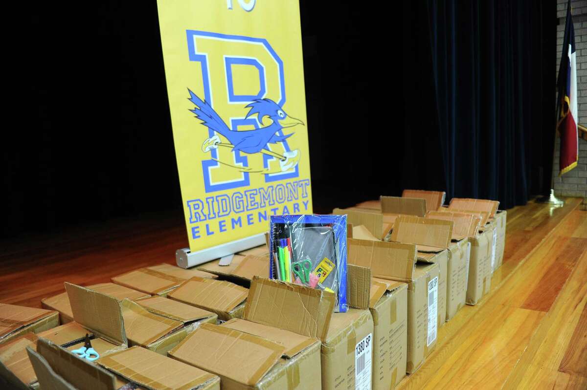 Fort Bend ISD first day of school: Free supplies for 16,000 students