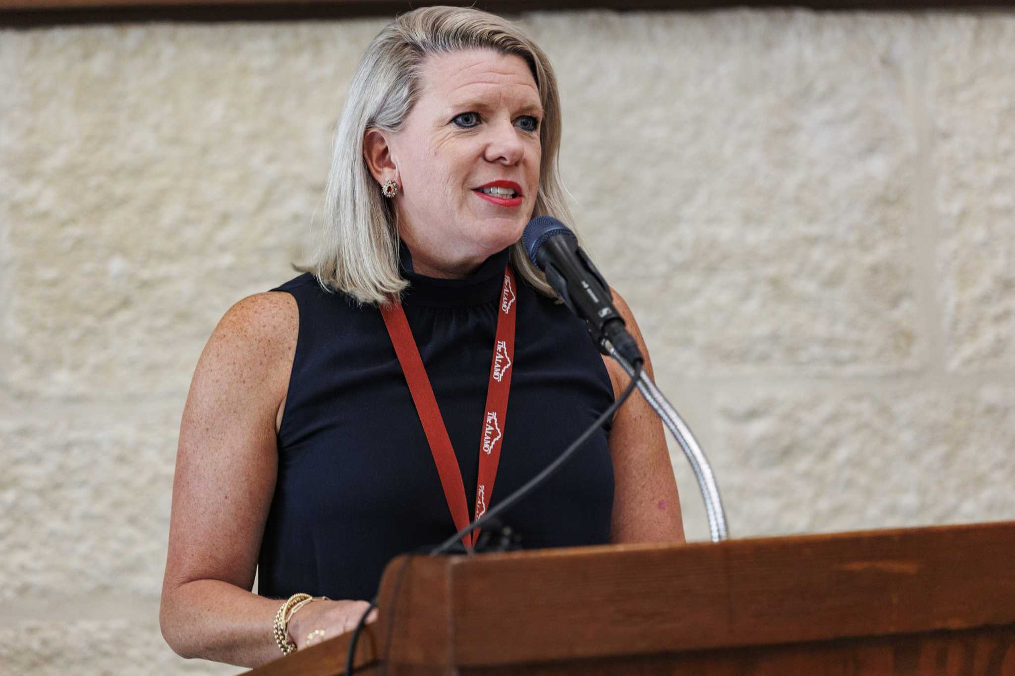 Dan Patrick calls for Alamo leader Kate Rogers' resignation