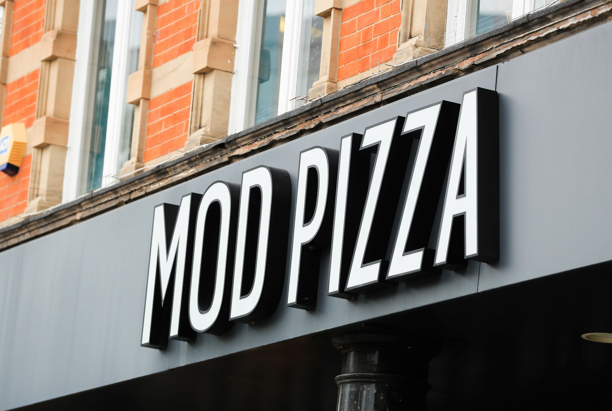 MOD Pizza merges with Elite Restaurant Group, avoids bankruptcy