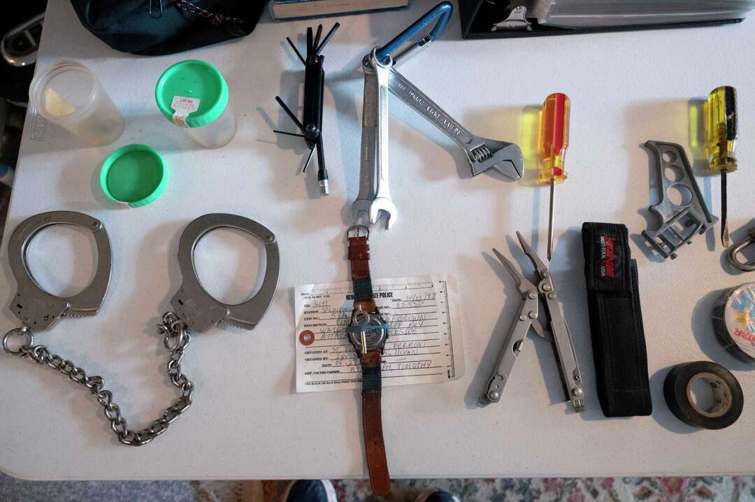 25 years ago, serial killer Gary Evans jumped from Troy-Menands bridge