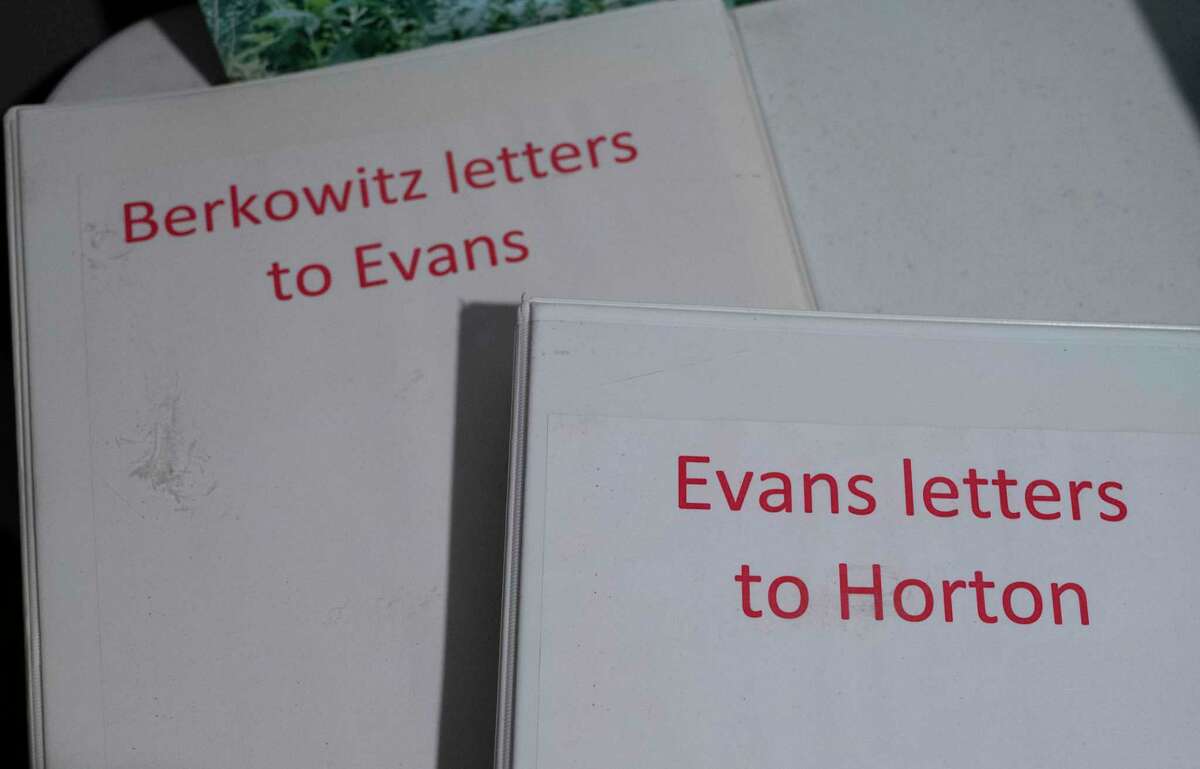 25 years ago, serial killer Gary Evans jumped from Troy-Menands bridge