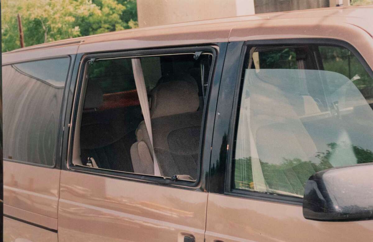 25 years ago, serial killer Gary Evans jumped from Troy-Menands bridge