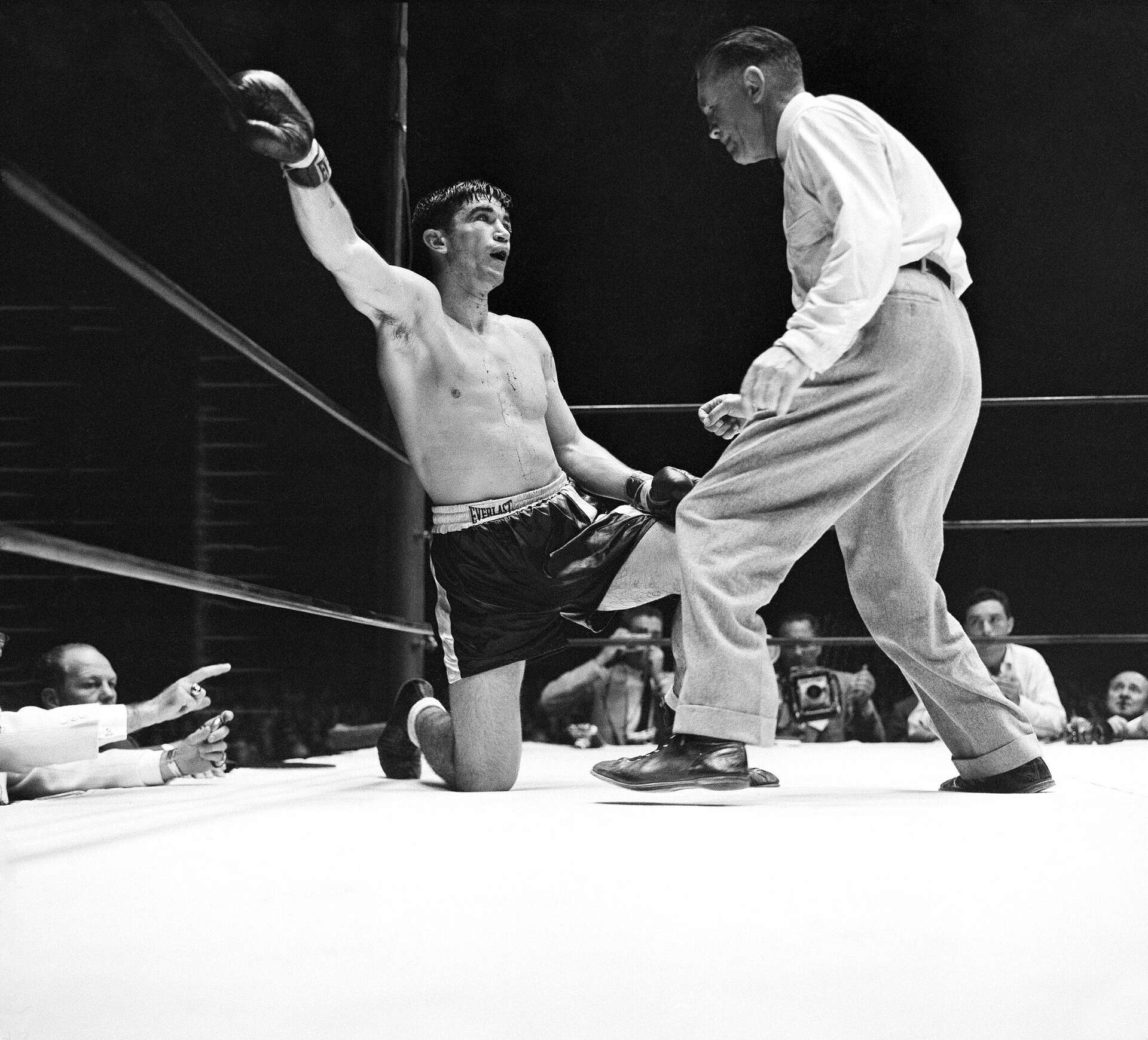Boxing: Iconic Roy Harris put Cut and Shoot on map — and postal route