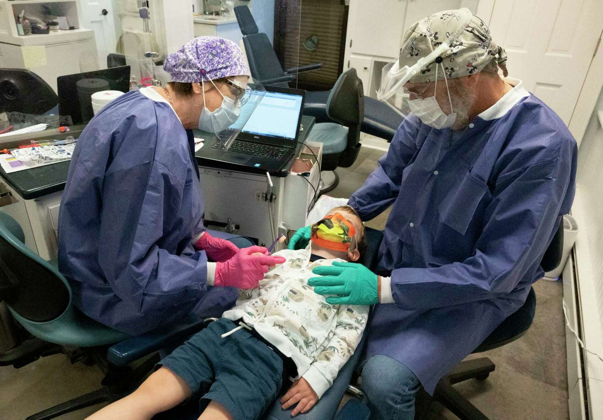 Fight looms as dental therapy bill introduced in New York