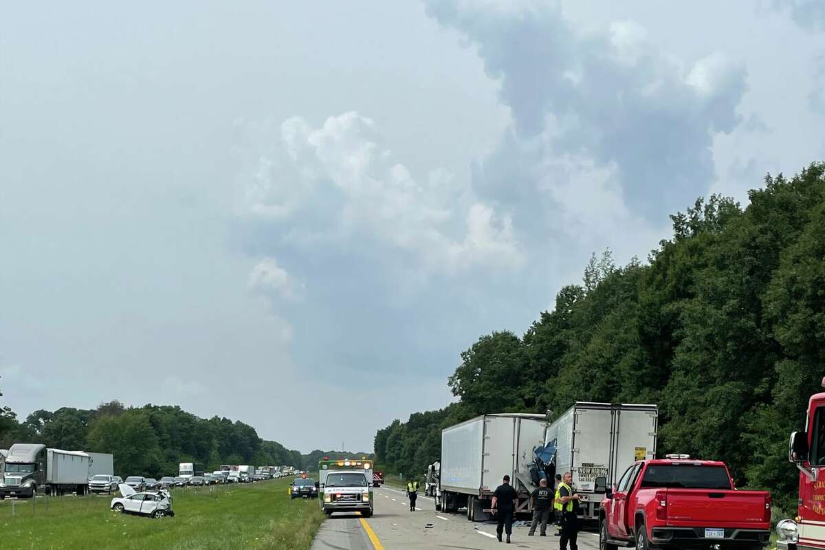 Fatal crash involving 3 semi-trucks forces closure of Michigan's I-96