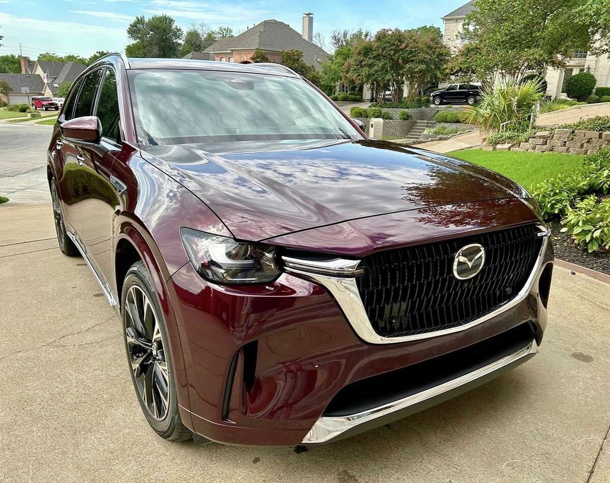 REVIEW: 2024 Mazda CX-90 Premium Plus