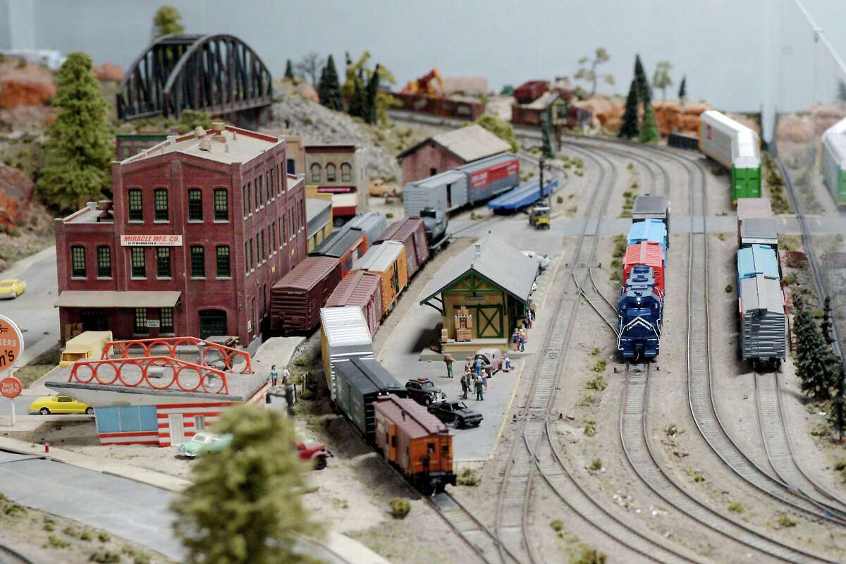 Rosenberg Railroad Museum keeps Houstonians on the right track