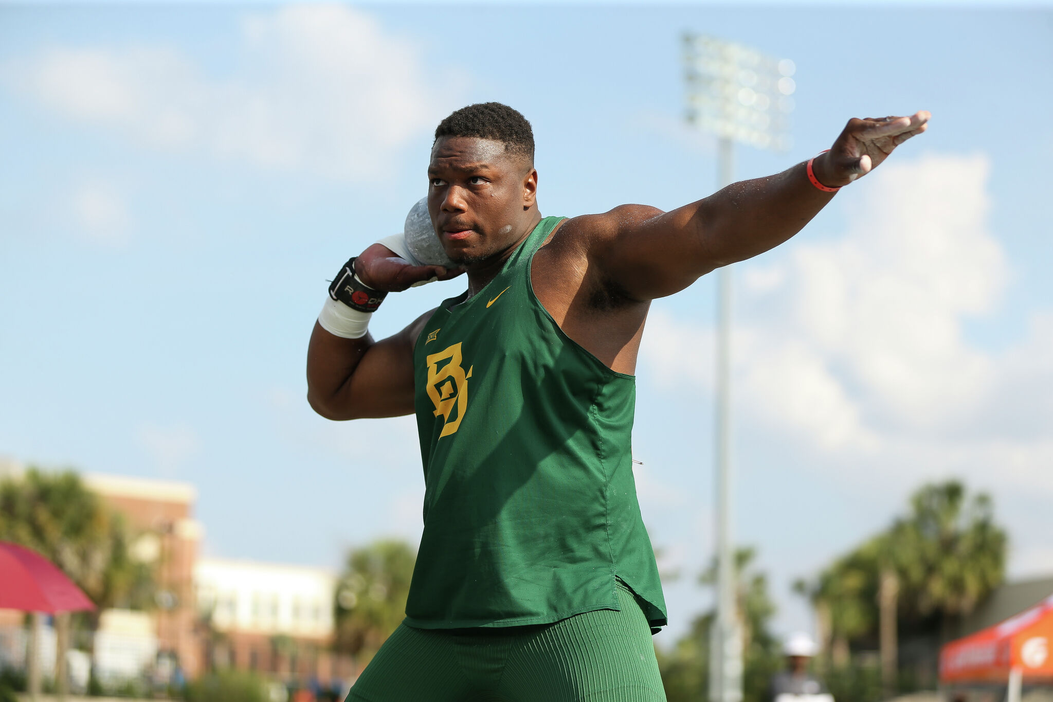 -Connecticut track star Gary Moore wins at Pan Am U20 Games shot put