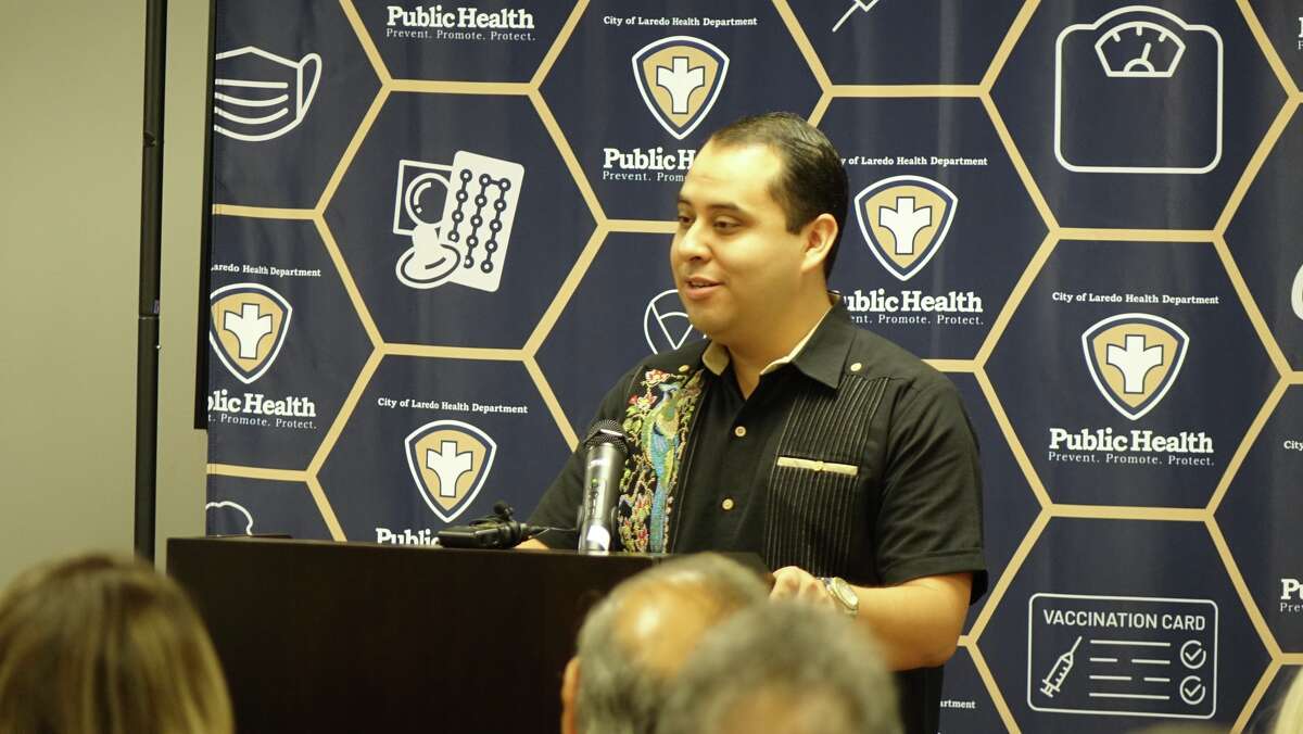 Laredo unveils mural honoring health care workers