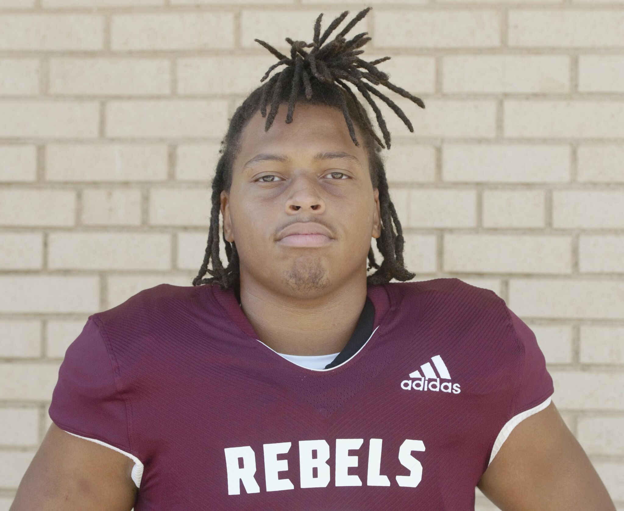 HS FOOTBALL: Offense shines, defense struggles in Legacy scrimmage