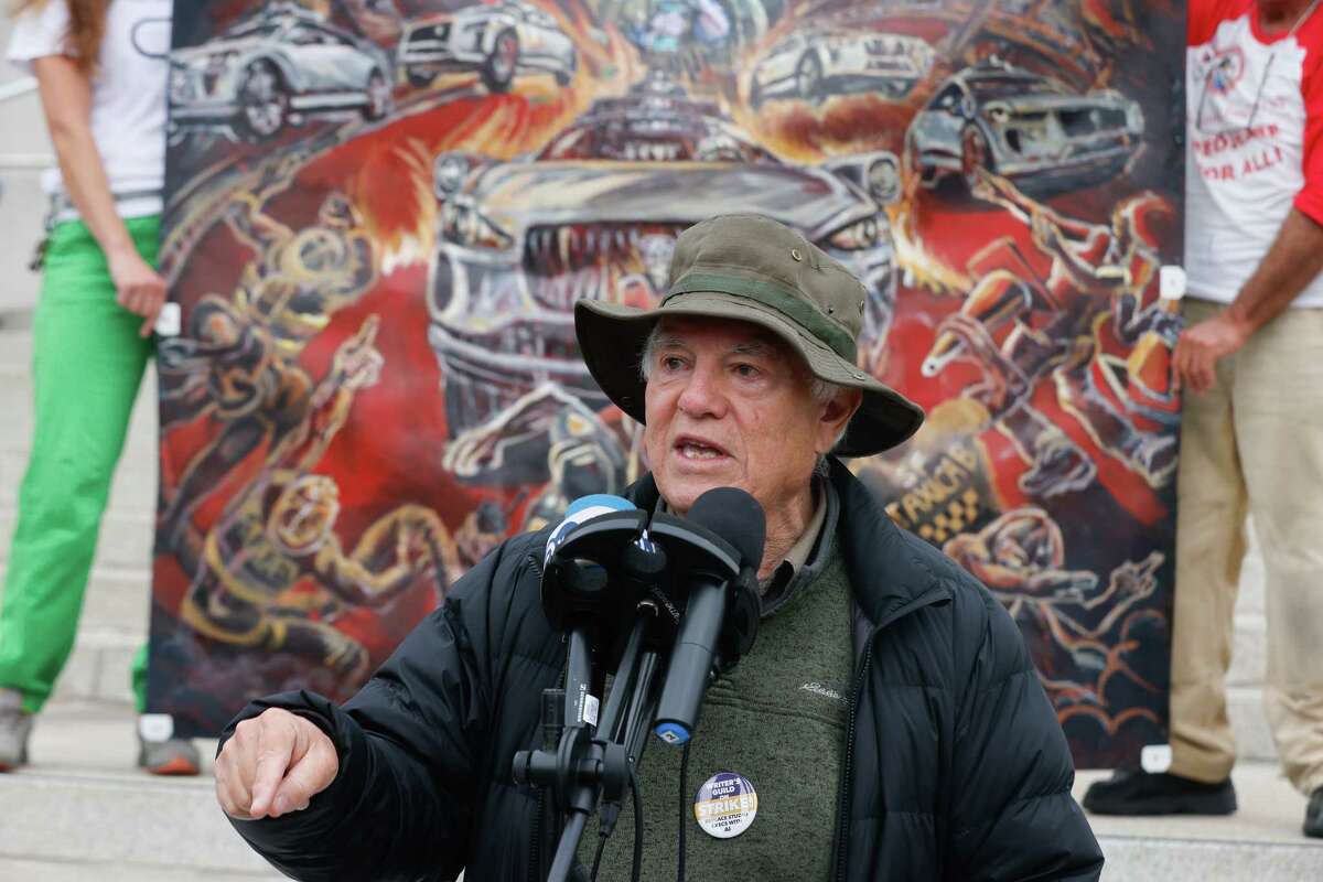 California gives Cruise, Waymo 24-hour driverless taxi service in S.F.