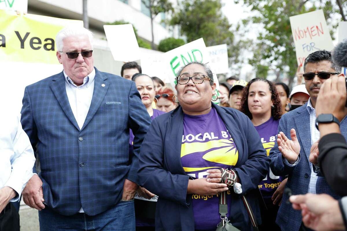 California gives Cruise, Waymo 24-hour driverless taxi service in S.F.