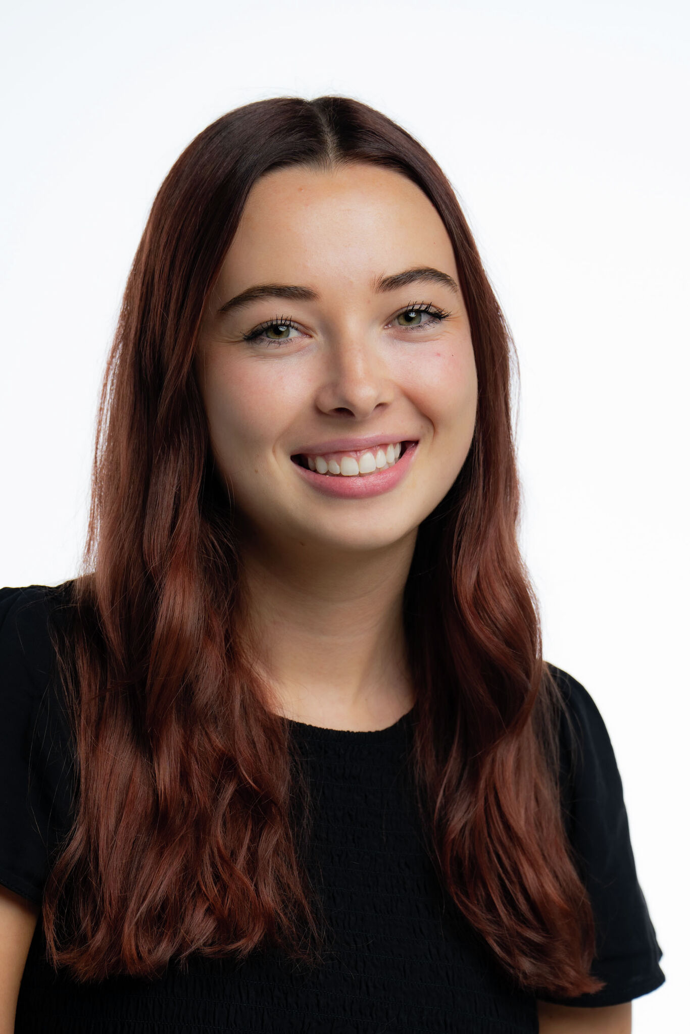 Clare Fonstein, Megan Fan Munce join S.F. Chronicle as Hearst Fellows