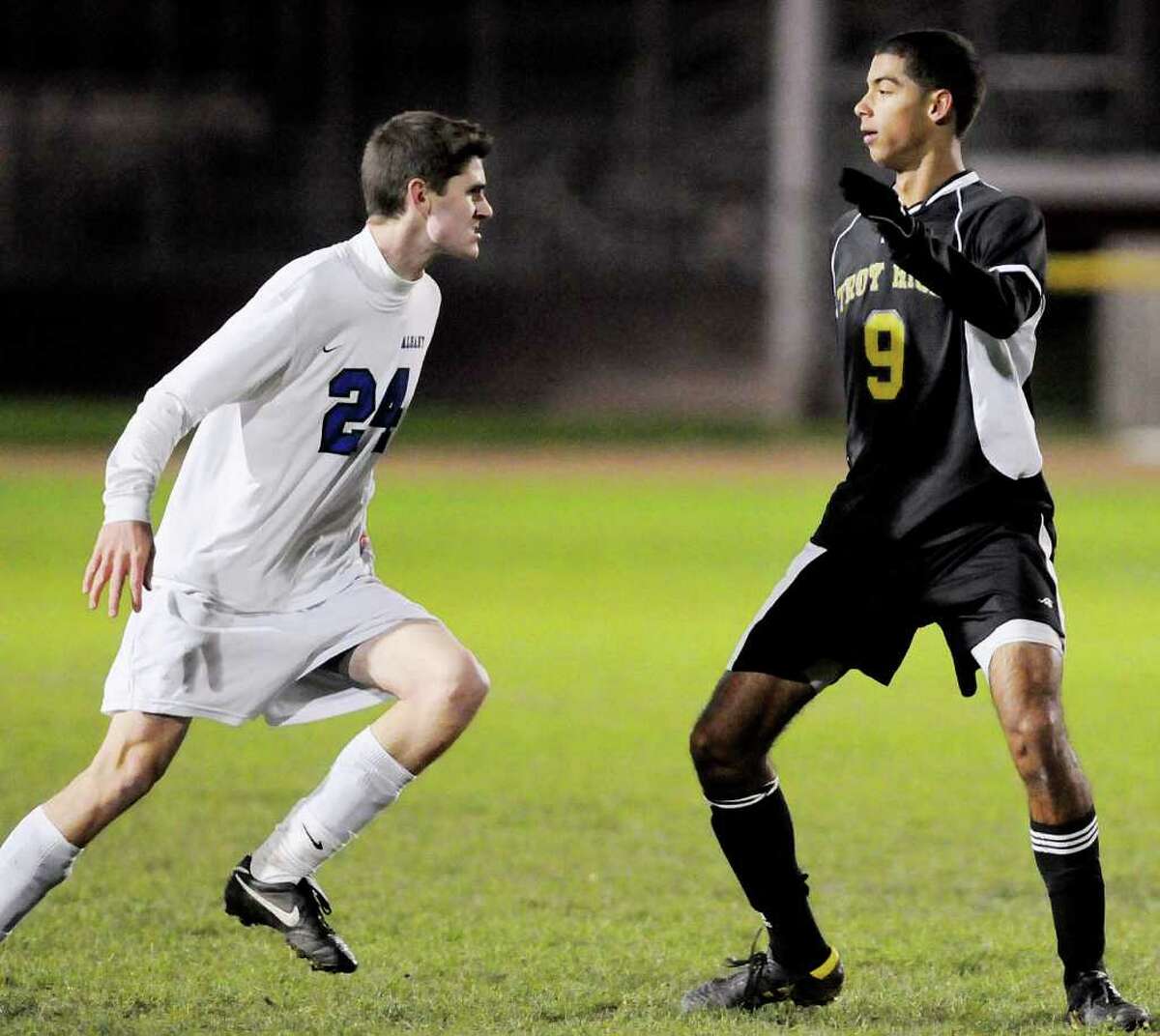 Streak ends, but Troy wins