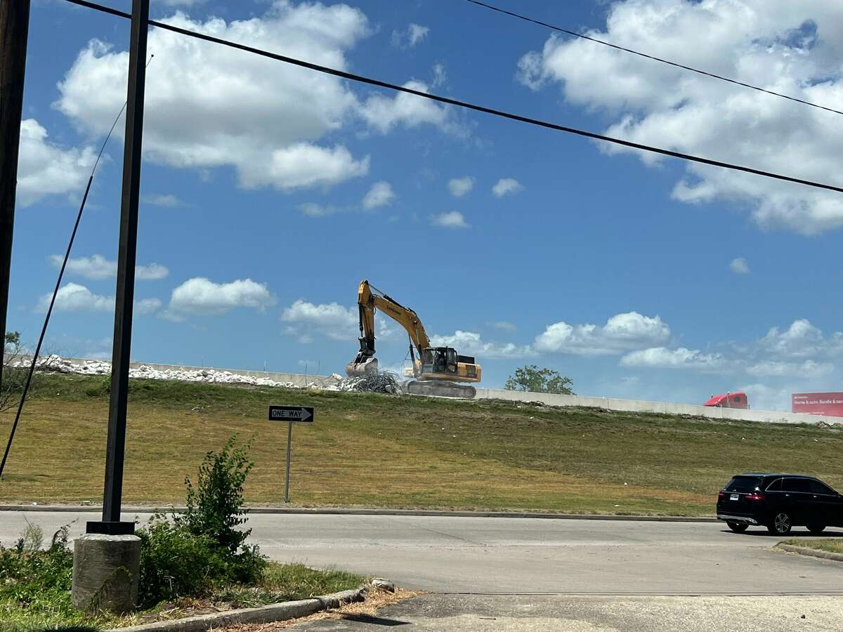 I-10/U.S. 69 Interchange projects are seeing construction, demolition