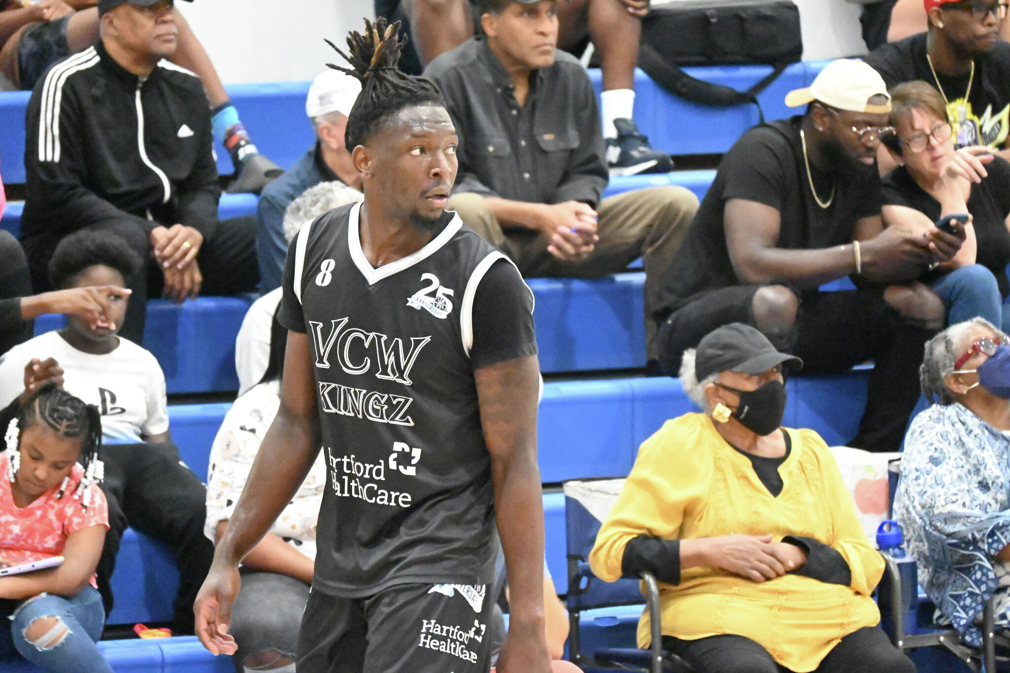 CT hoop star Stewart needed to overcome broken leg, death of mentor