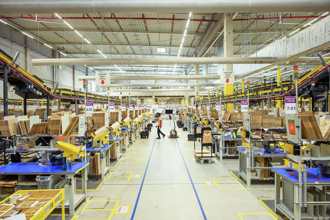 Amazon revisits plans for massive new SF warehouse