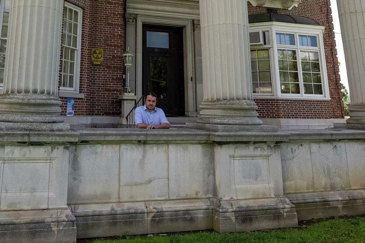 Mansions built in Amsterdam's industrial age finding new life