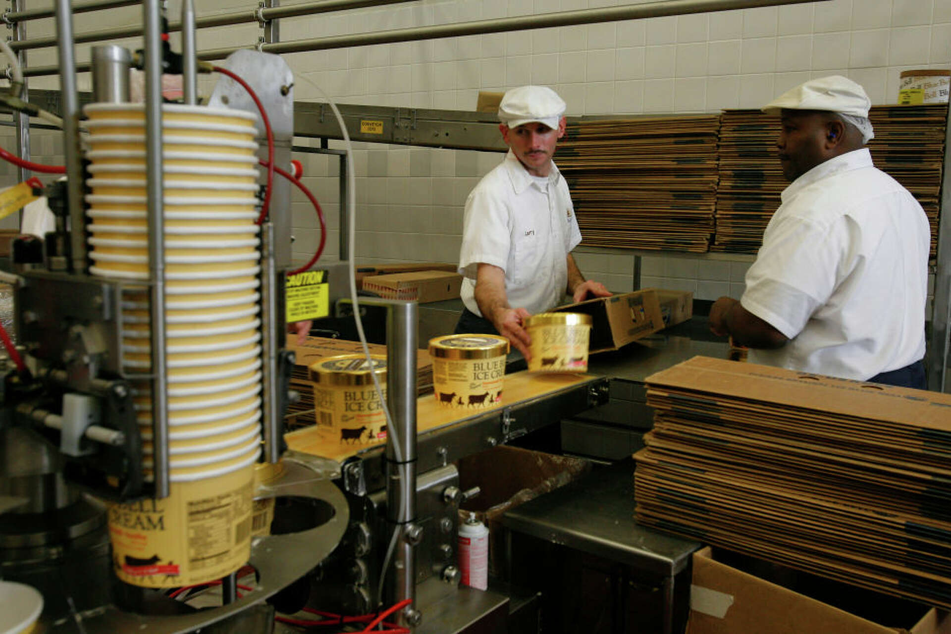 Blue Bell fans can see creamery create new ice cream flavors in person
