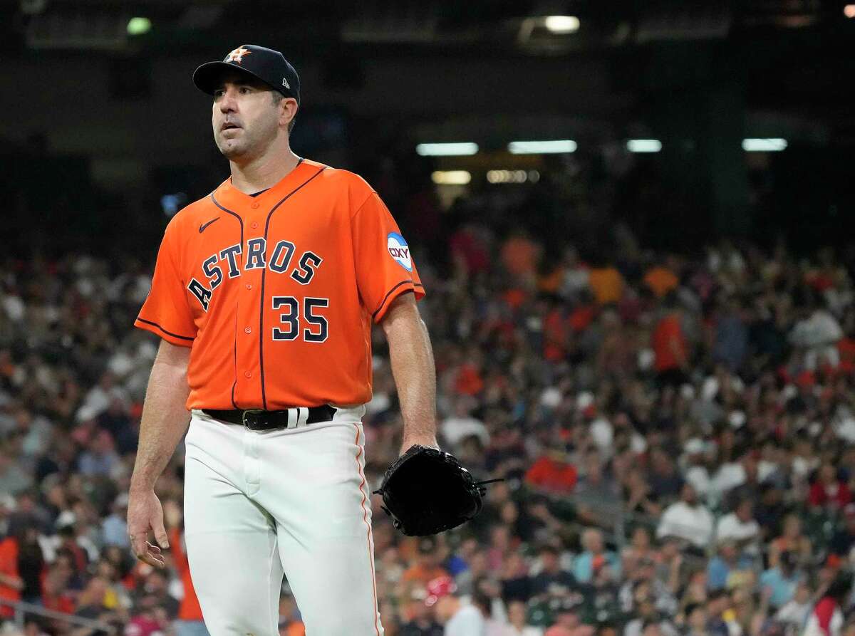 Justin Verlander, Jon Singleton lead Houston Astros to victory