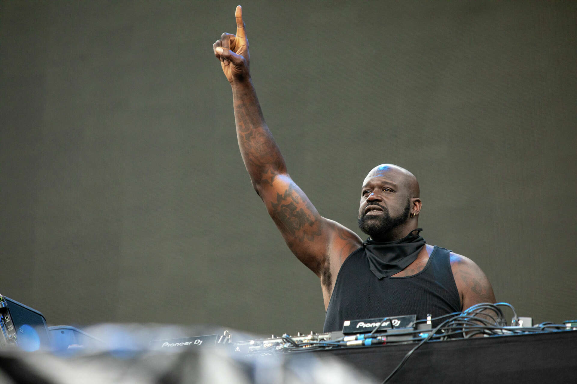 Shaq, aka DJ Diesel, returns to San Francisco for music festival