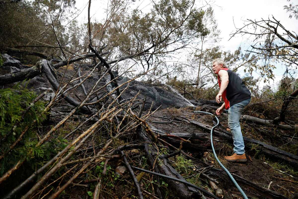 Far from Lahaina, Upcountry fires on Maui cause damage around Kula