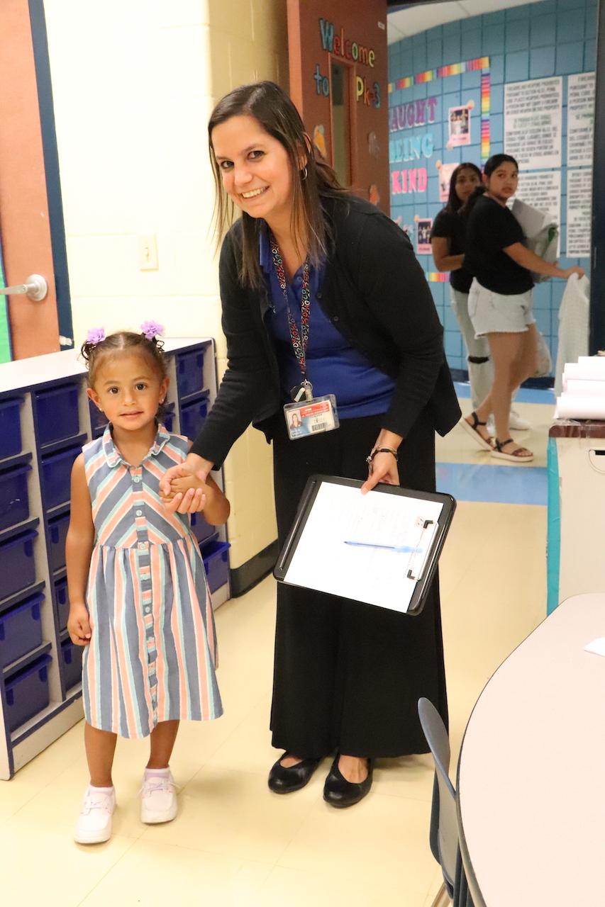 LISD elementary schools hold Meet the Teachers Night