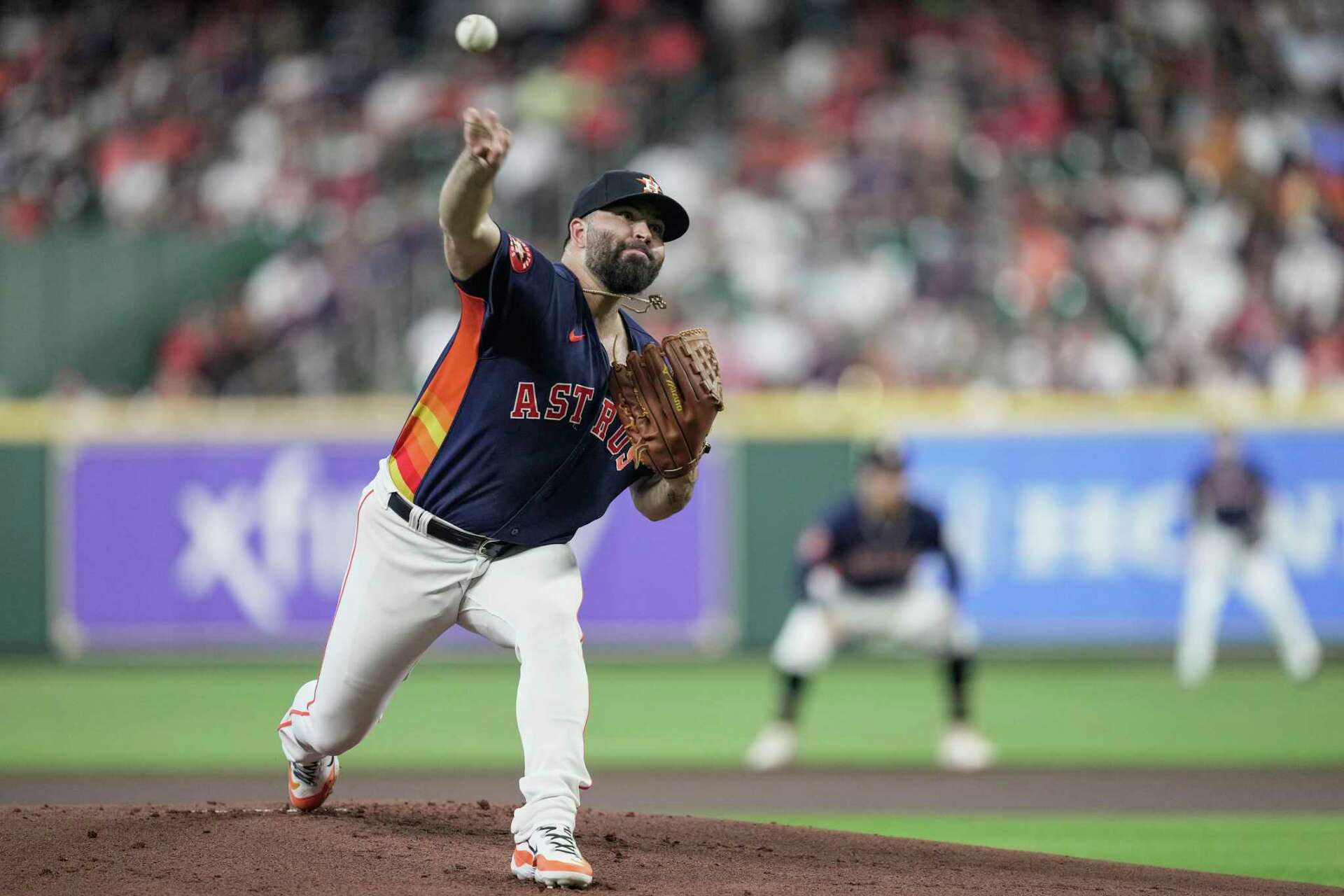 Houston Astros: Offense stalls in series-finale loss to Angels