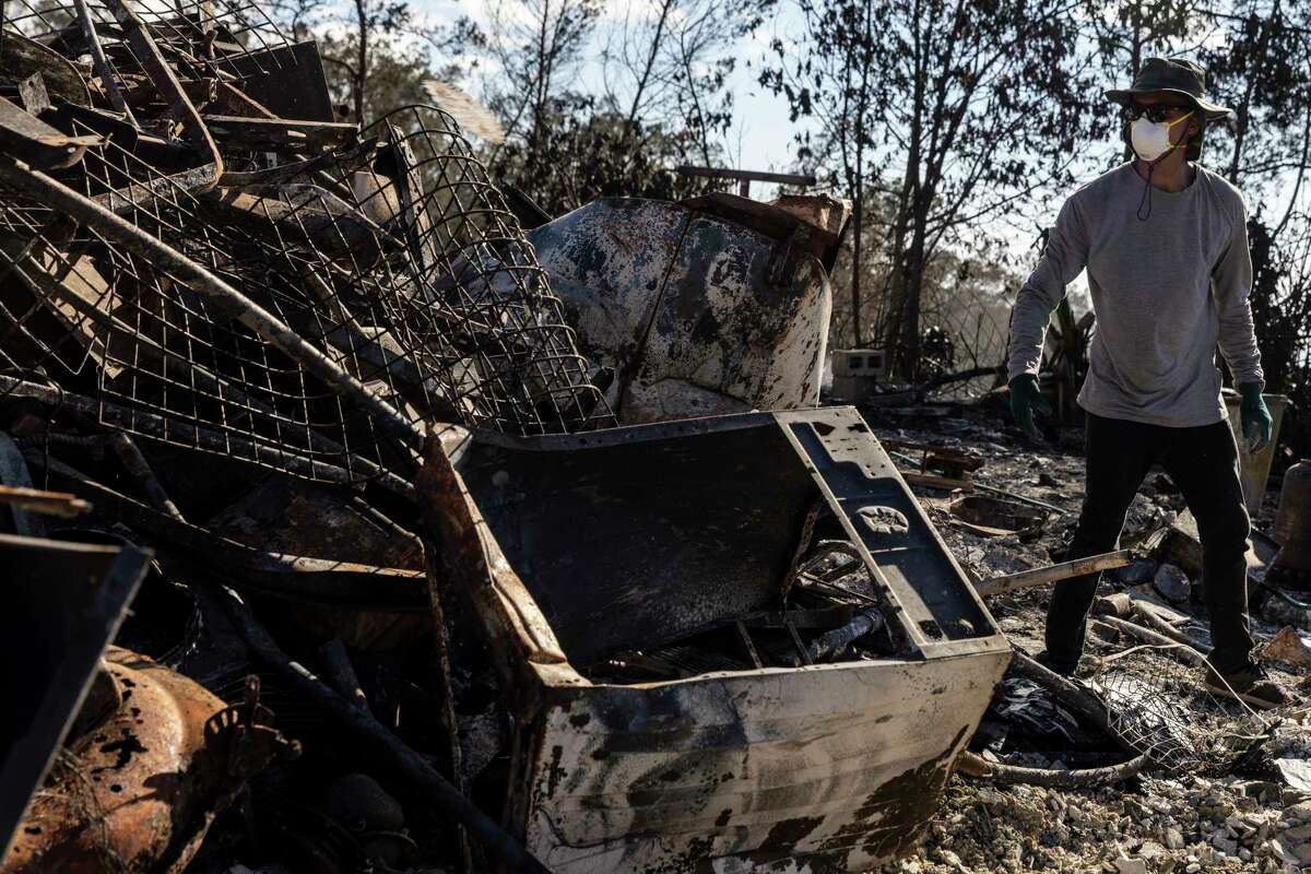 Far from Lahaina, Upcountry fires on Maui cause damage around Kula