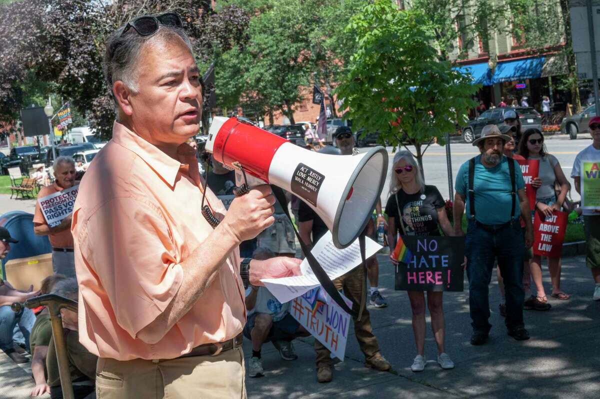 Progressives gather for anti-Proud Boys rally in Saratoga