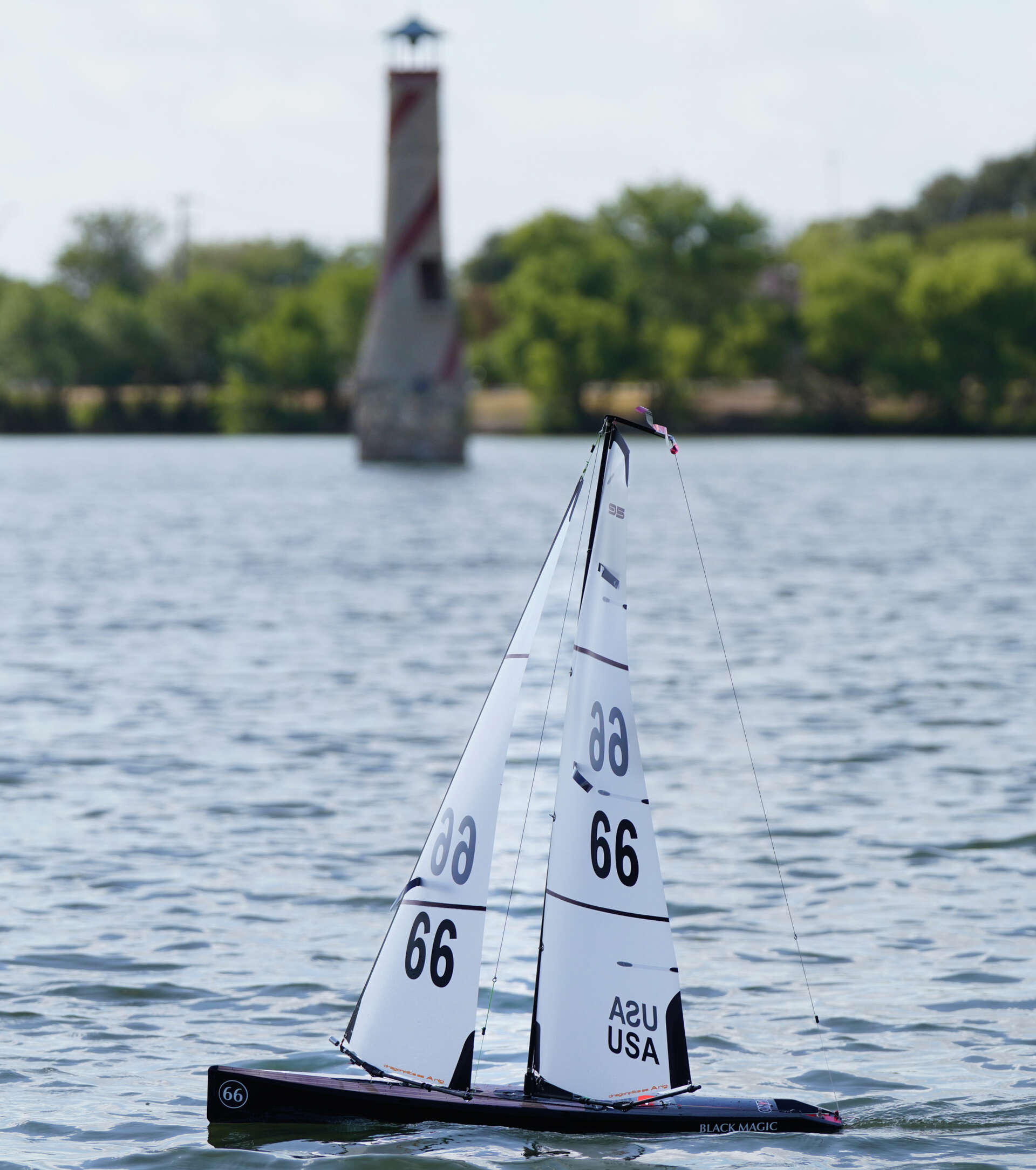 Woodlawn Sailing Club has big fun with little RC boats